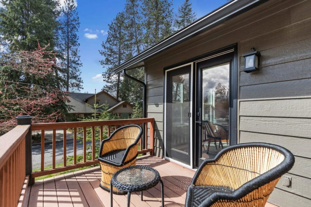 Shoreline Retreat - Luxury Home in Sanders Beach - Vacation Rental ...